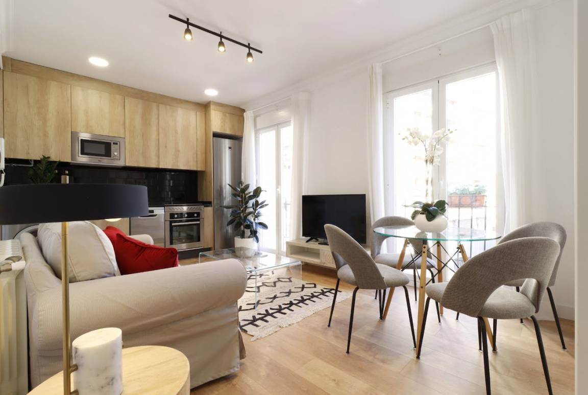 41 M² Apartamento ∙ 1 Habitación ∙ 4 Huéspedes - Móstoles