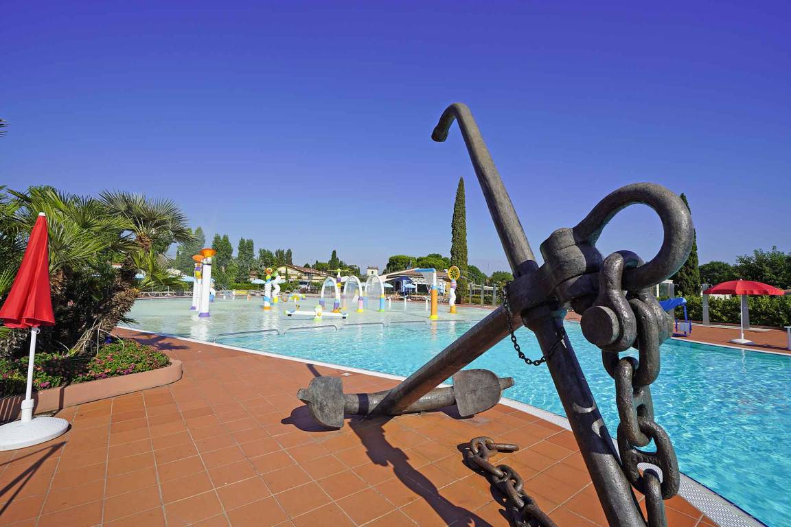 32 M² Camper/roulotte ∙ 1 Camera Da Letto ∙ 2 Ospiti - Desenzano del Garda