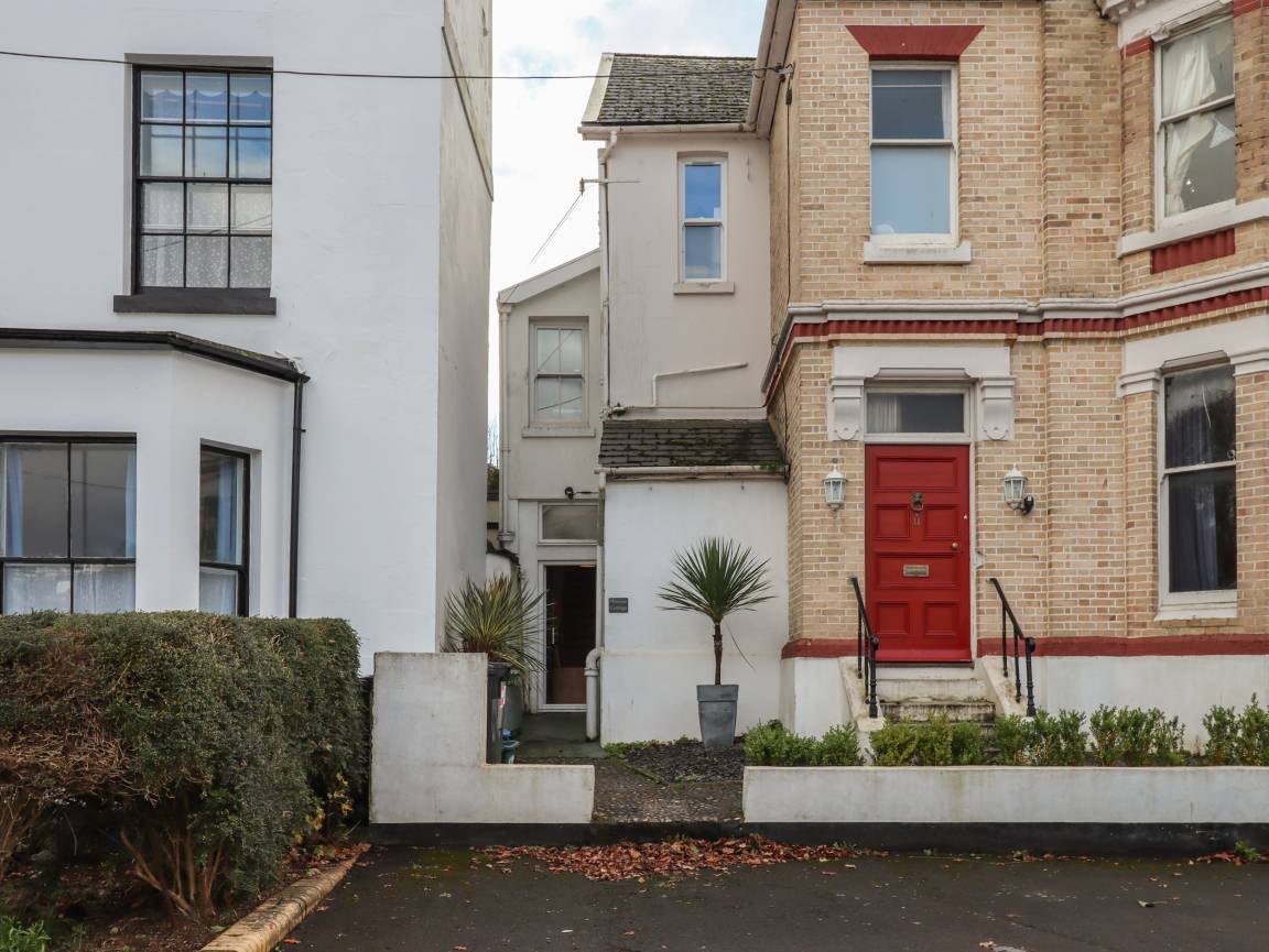 Cottage ∙ 2 Bedrooms ∙ 4 Guests - Dawlish