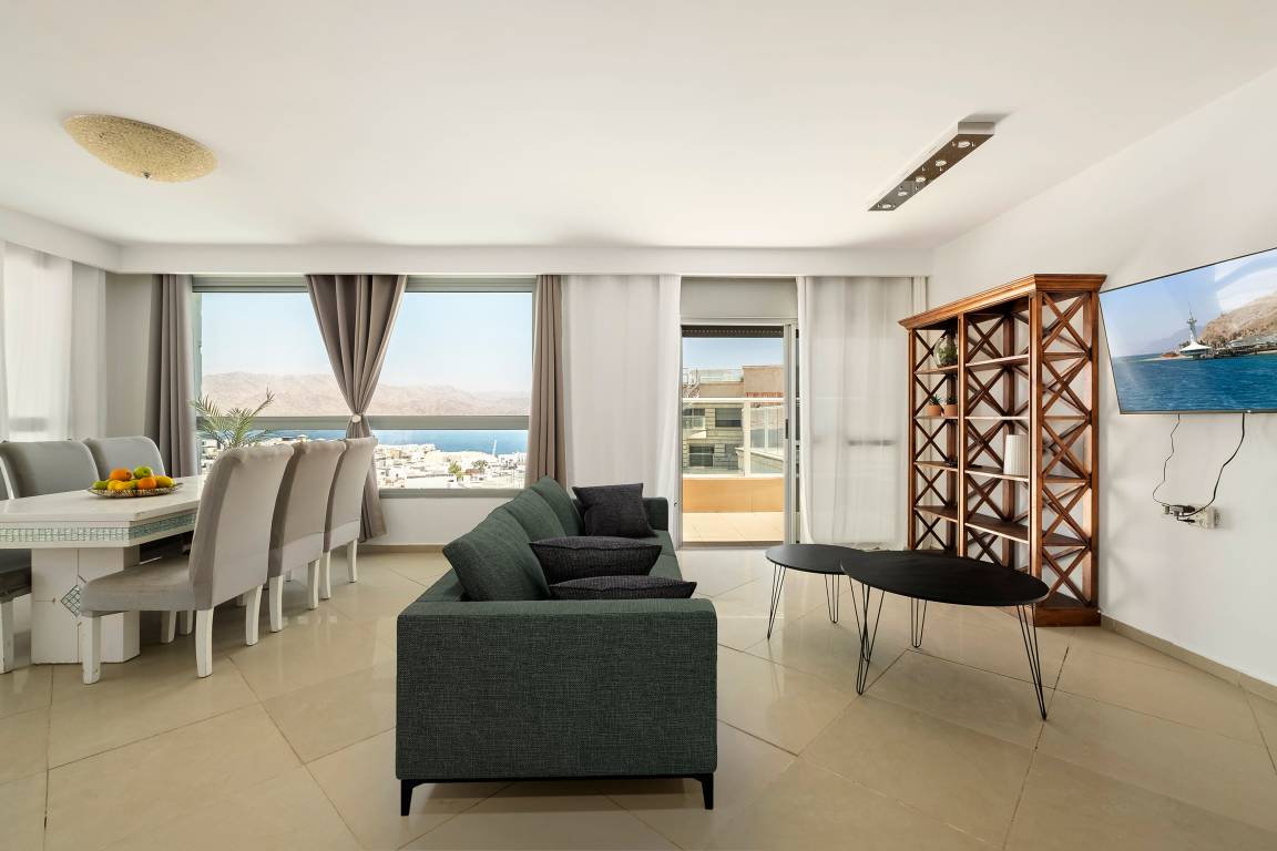 120 M² Ferienwohnung ∙ 4 Schlafzimmer ∙ 10 Gäste - Eilat