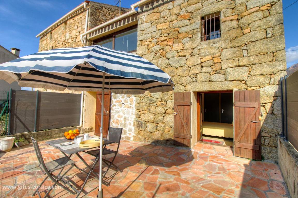 52 M² Gîte ∙ 1 Bedroom ∙ 3 Guests - Corsica
