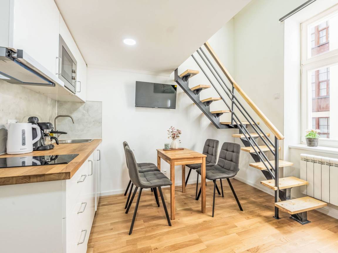 30 M² Huis ∙ 1 Slaapkamer ∙ 5 Gasten - Praag