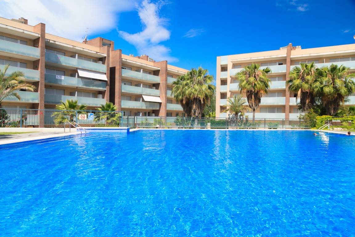 75 M² Apartment ∙ 2 Bedrooms ∙ 6 Guests - Salou