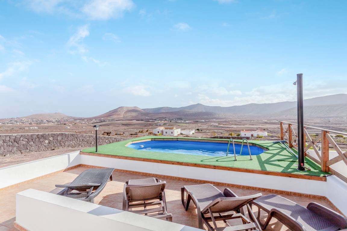 300 M² Villa ∙ 5 Slaapkamers ∙ 10 Gasten - La Oliva