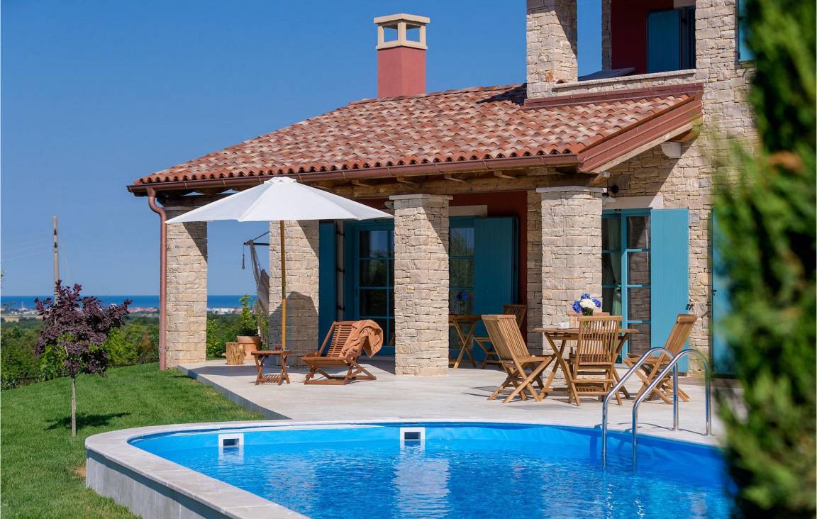 150 M² House ∙ 2 Bedrooms ∙ 6 Guests - Korte