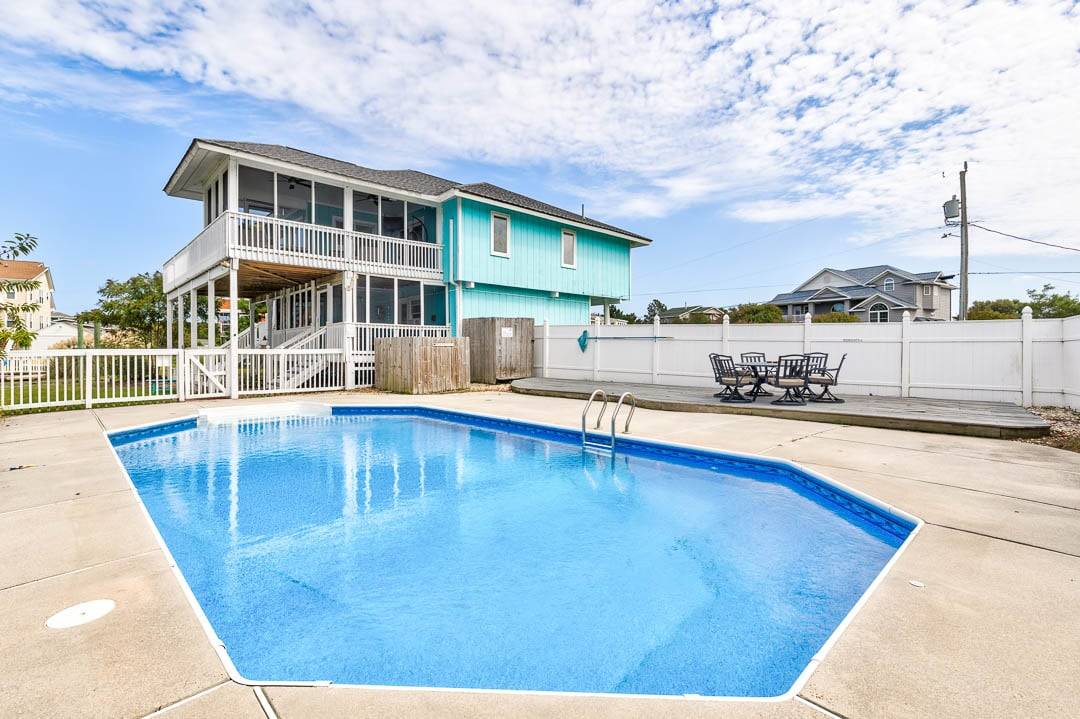 House ∙ 4 Bedrooms ∙ 11 Guests - Virginia Beach, VA