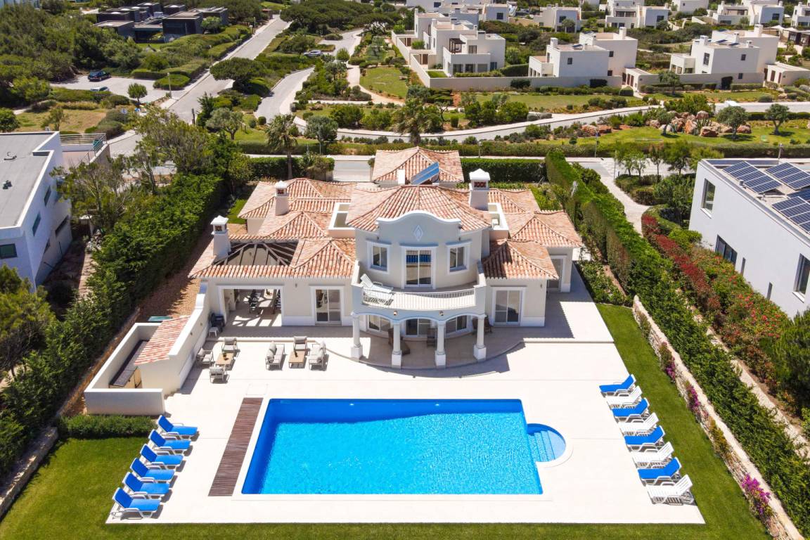 250 M² Villa ∙ 5 Bedrooms ∙ 10 Guests - Sagres
