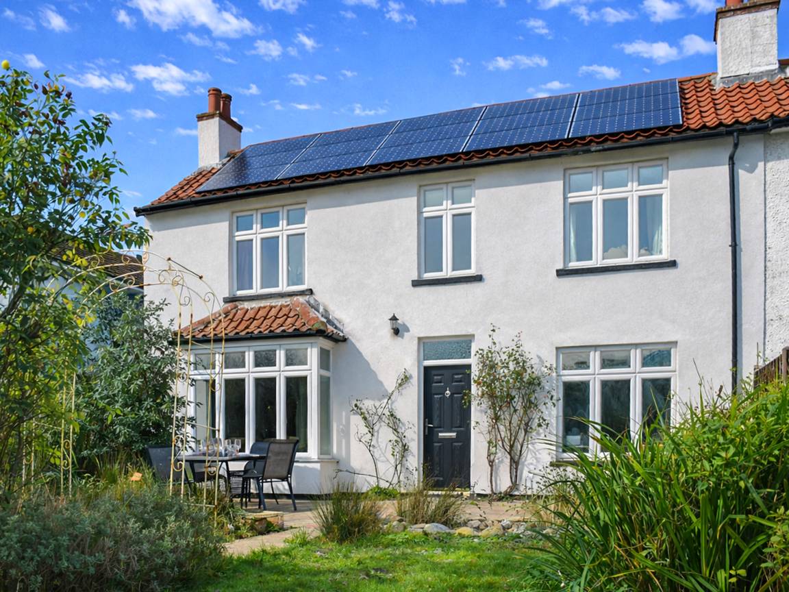 Cottage ∙ 3 Bedrooms ∙ 7 Guests - Sheringham
