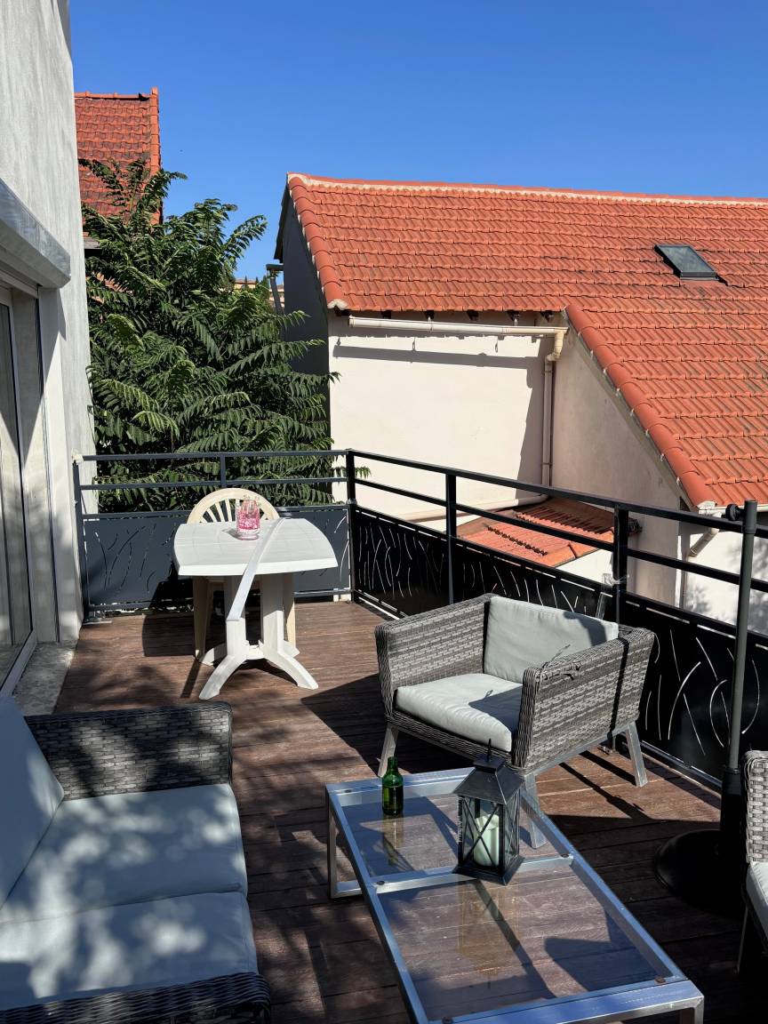 80 M² House ∙ 2 Bedrooms ∙ 7 Guests - Hyères