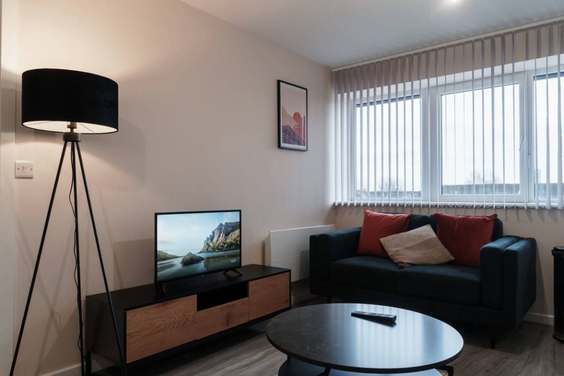 46 M² Ferienwohnung ∙ 1 Schlafzimmer ∙ 2 Gäste - Salford