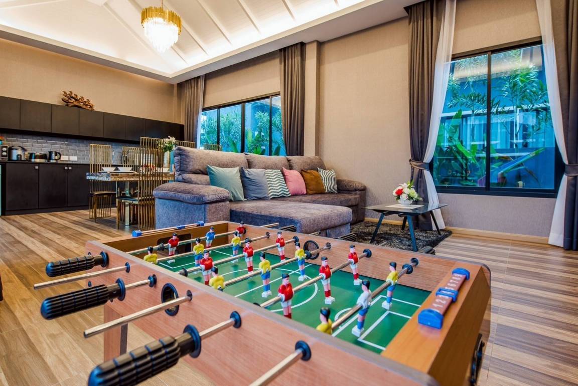 150 M² Villa ∙ 3 Chambres ∙ 15 Personnes - Cha-am