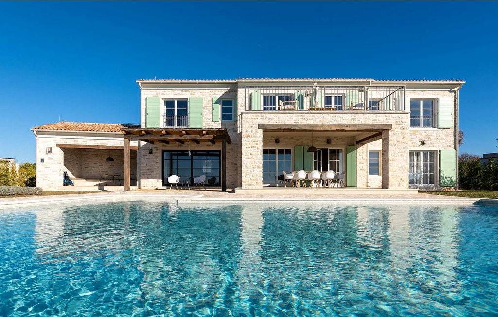 225 M² Villa ∙ 4 Schlafzimmer ∙ 8 Gäste - Rovinj