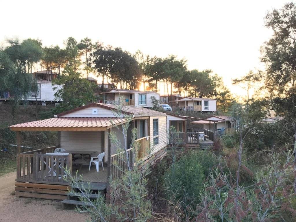 25 M² Camping ∙ 2 Chambres ∙ 5 Personnes - Corse-du-Sud