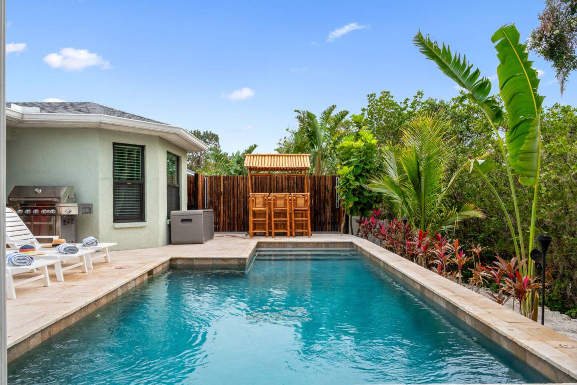 178 M² House ∙ 4 Bedrooms ∙ 12 Guests - Bradenton, FL