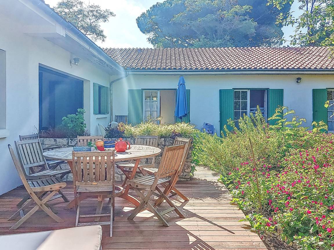 234 M² Maison De Vacances ∙ 6 Chambres ∙ 12 Personnes - La Brée-les-Bains