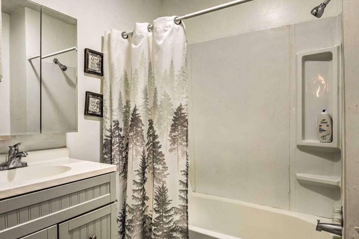 139 M² House ∙ 3 Bedrooms ∙ 5 Guests - Indianapolis, IN