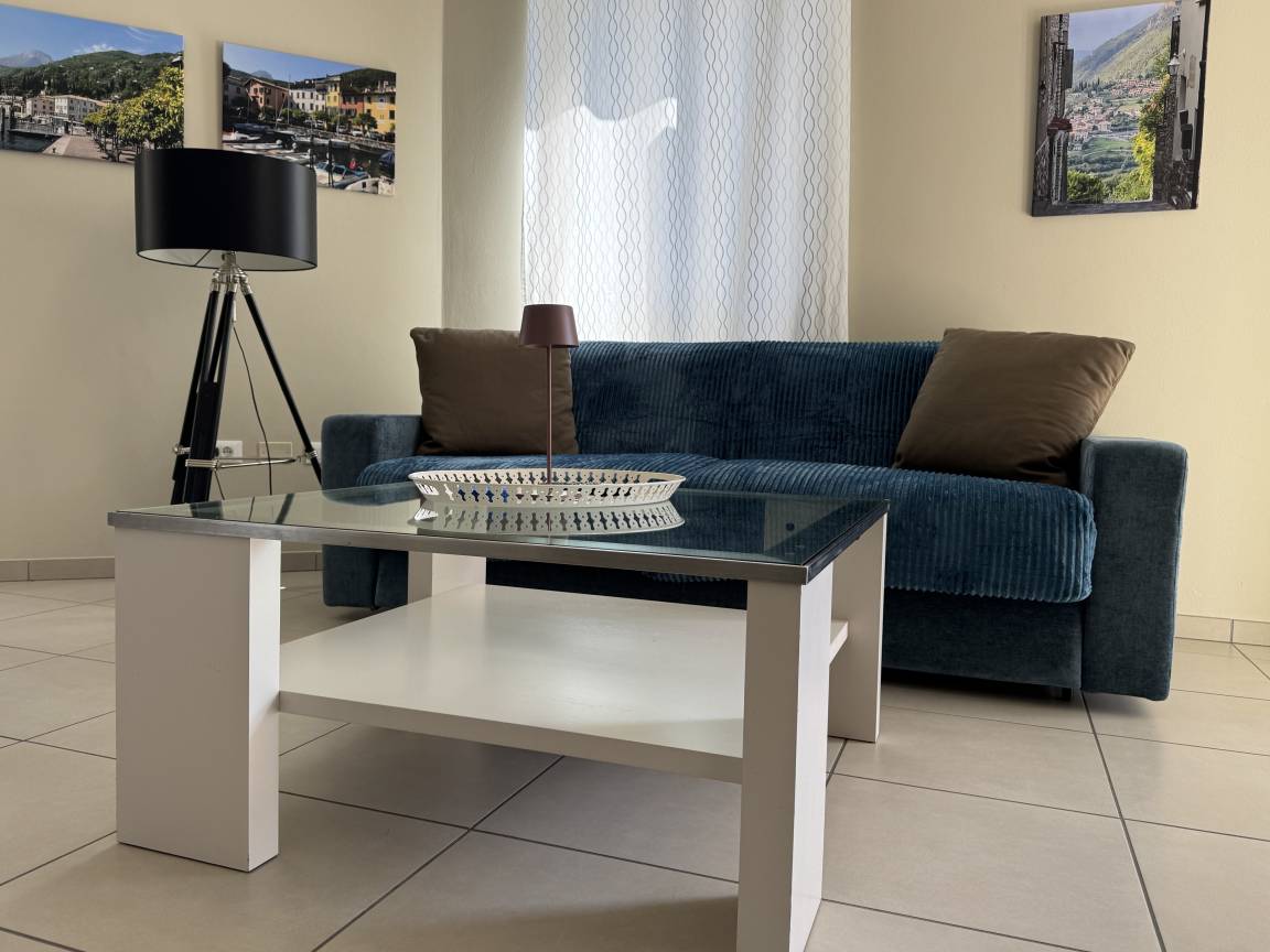 80 M² Appartamento Vacanza ∙ 2 Camere Da Letto ∙ 6 Ospiti - Limone Sul Garda