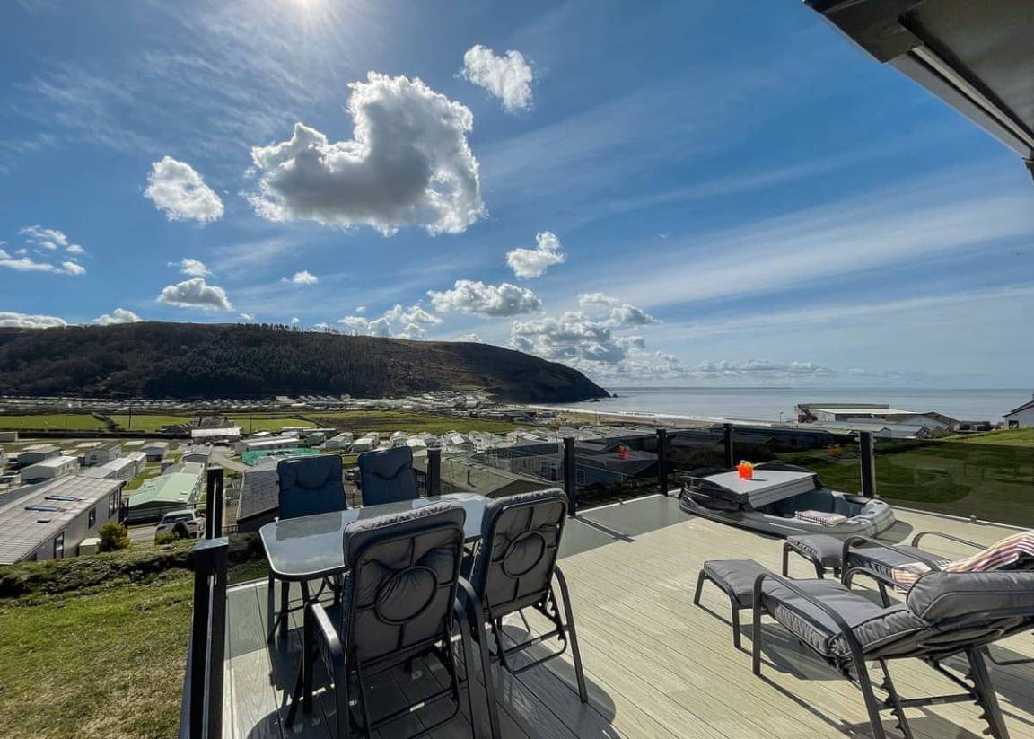 Chalet ∙ 2 Slaapkamers ∙ 4 Gasten - Wales