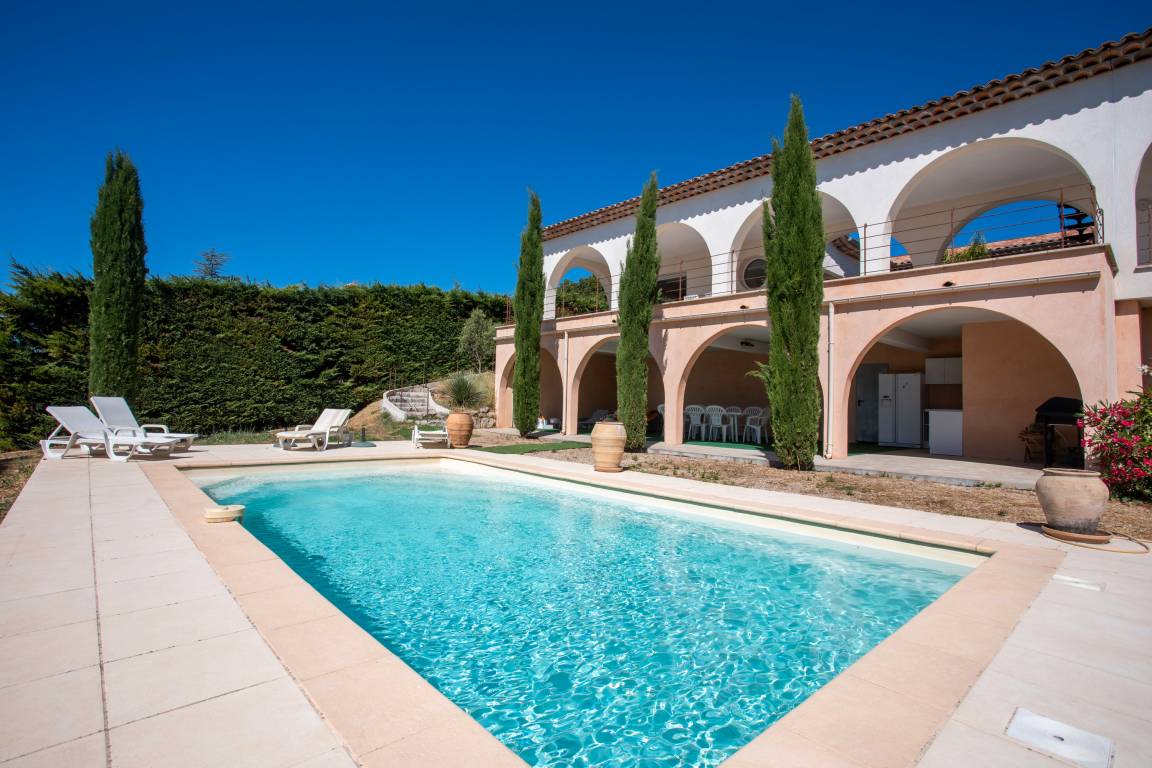 300 M² Villa ∙ 5 Chambres ∙ 10 Personnes - Grasse