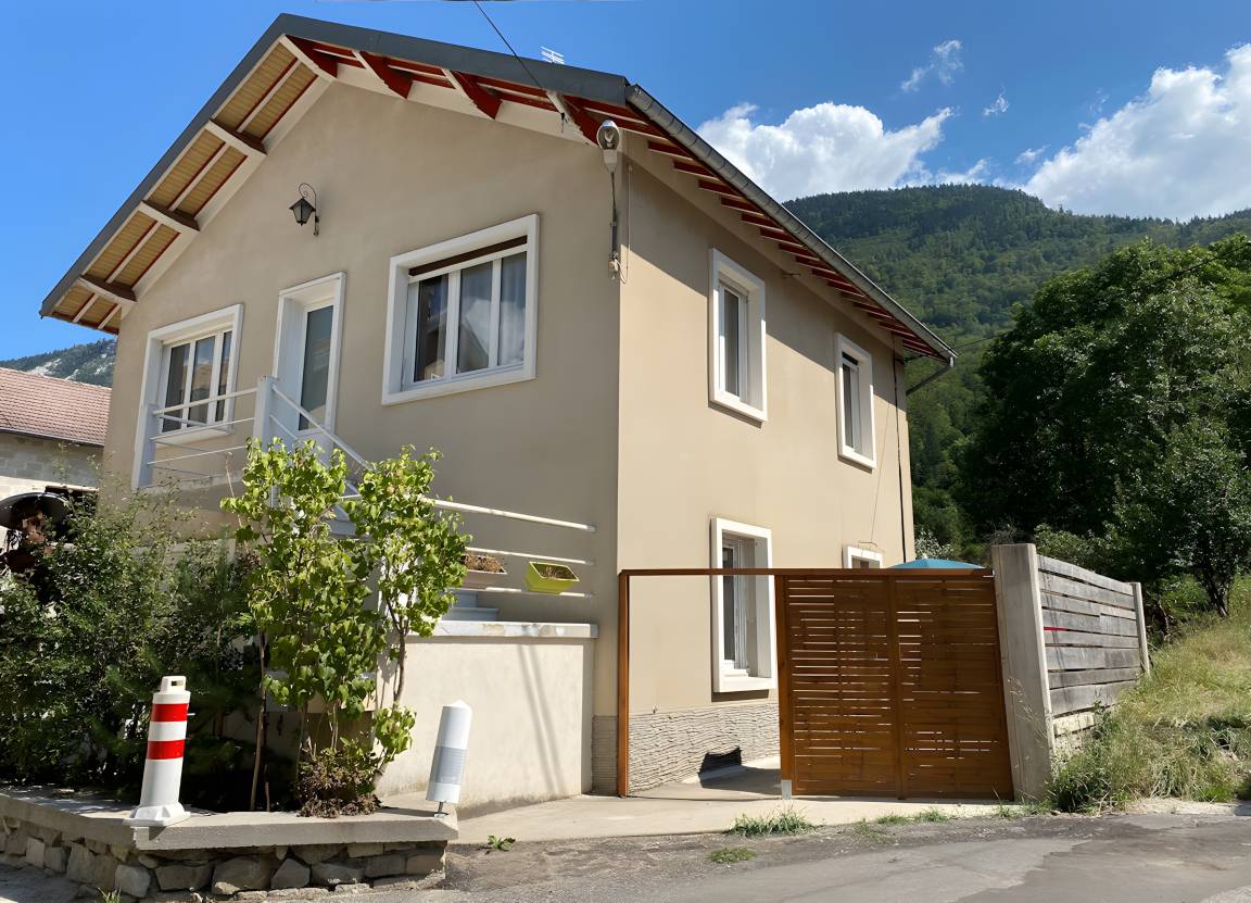 70 M² Maison De Vacances ∙ 2 Chambres ∙ 5 Personnes - Font d'Urle