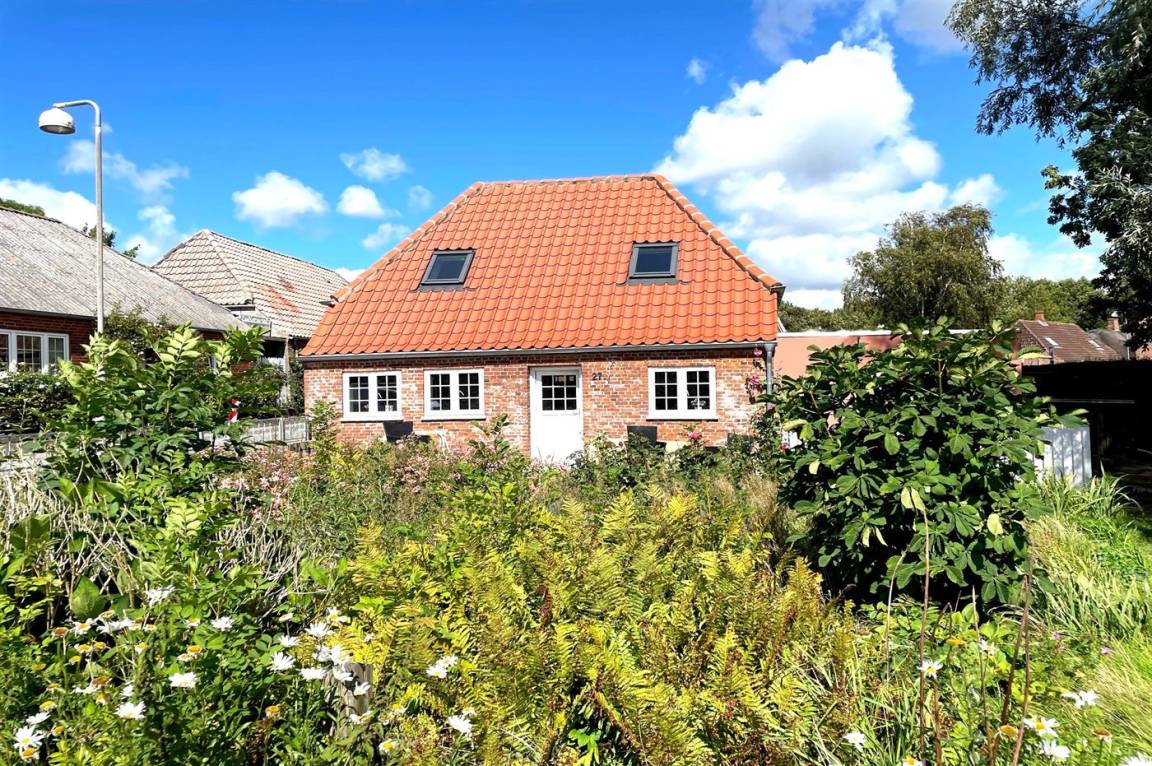 85 M² Huis ∙ 2 Slaapkamers ∙ 6 Gasten - Süderlügum