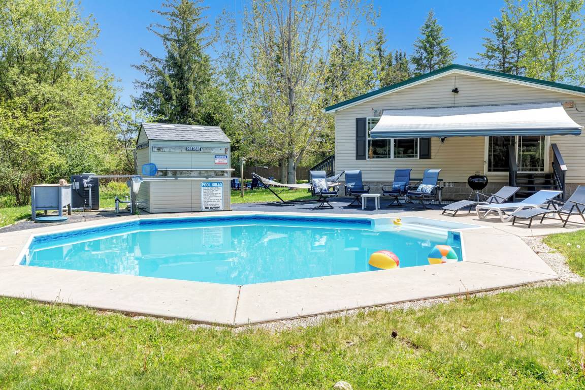 111 M² Apartment ∙ 2 Bedrooms ∙ 11 Guests - Mountain, WI