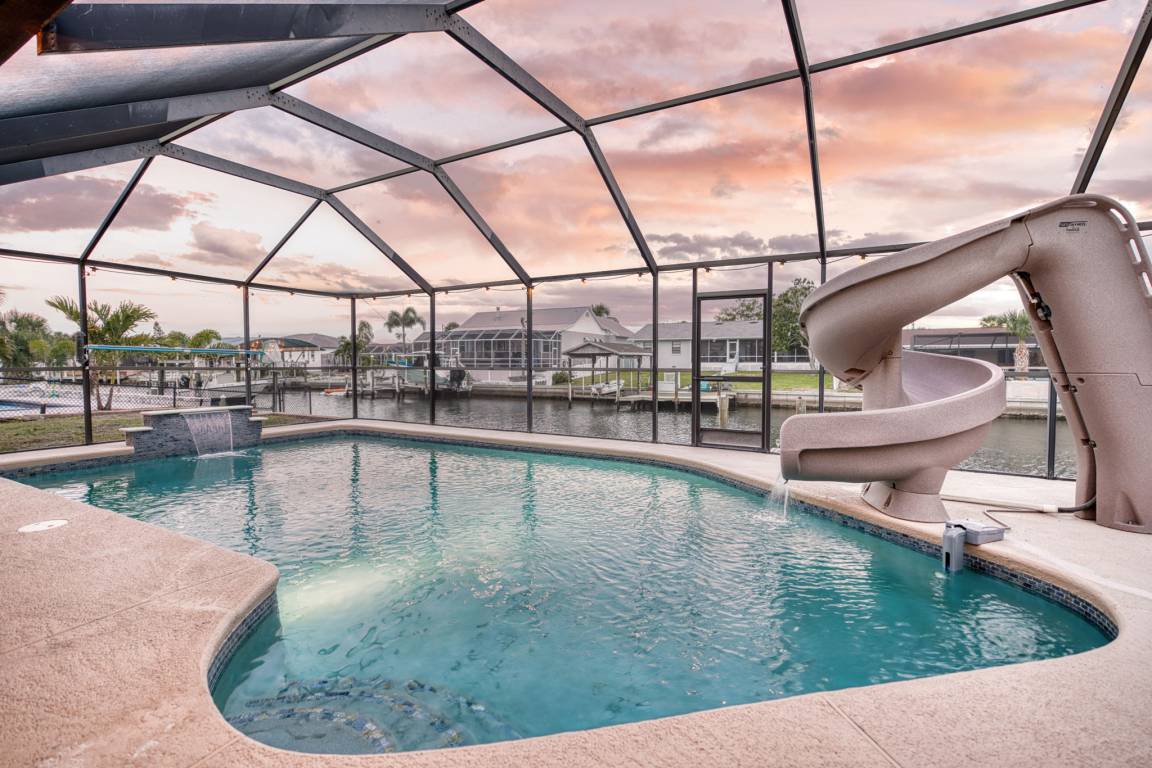 148 M² House ∙ 3 Bedrooms ∙ 8 Guests - Apollo Beach, FL