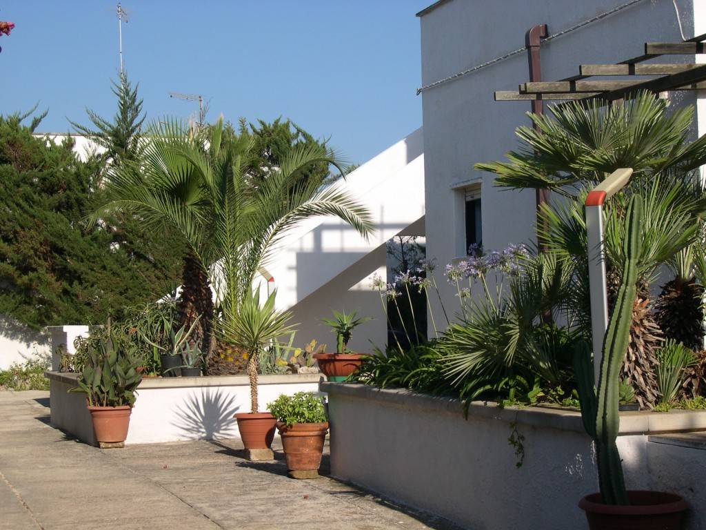 110 M² Villa ∙ 3 Bedrooms ∙ 6 Guests - Maruggio