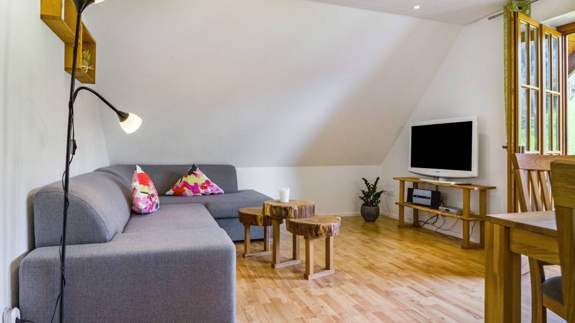 74 M² Ferienwohnung ∙ 2 Schlafzimmer ∙ 4 Gäste - Stegen