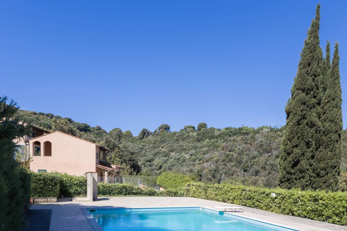 65 M² Ferienhaus ∙ 2 Schlafzimmer ∙ 4 Gäste - Porto Azzurro