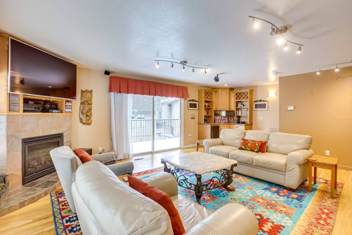 133 M² Apartamento ∙ 3 Habitaciones ∙ 5 Huéspedes - Carson City, NV