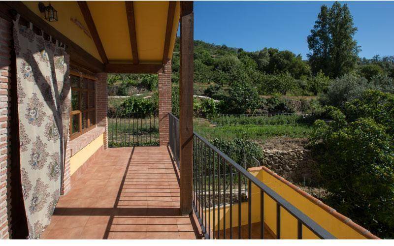 85 M² Casa ∙ 3 Habitaciones ∙ 6 Huéspedes - Valle del Jerte