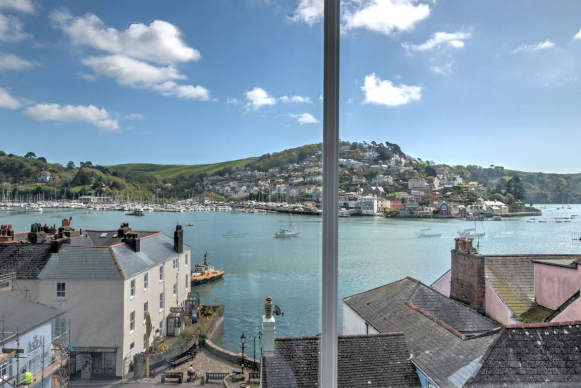 Cottage ∙ 3 Bedrooms ∙ 6 Guests - Dartmouth