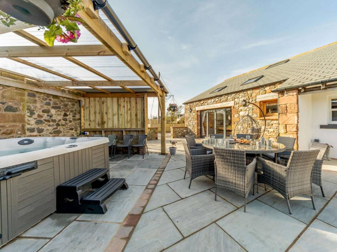 Cottage ∙ 4 Bedrooms ∙ 8 Guests - Dumfries and Galloway