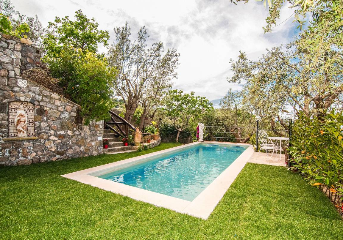 150 M² Ferienhaus ∙ 4 Schlafzimmer ∙ 8 Gäste - Capri