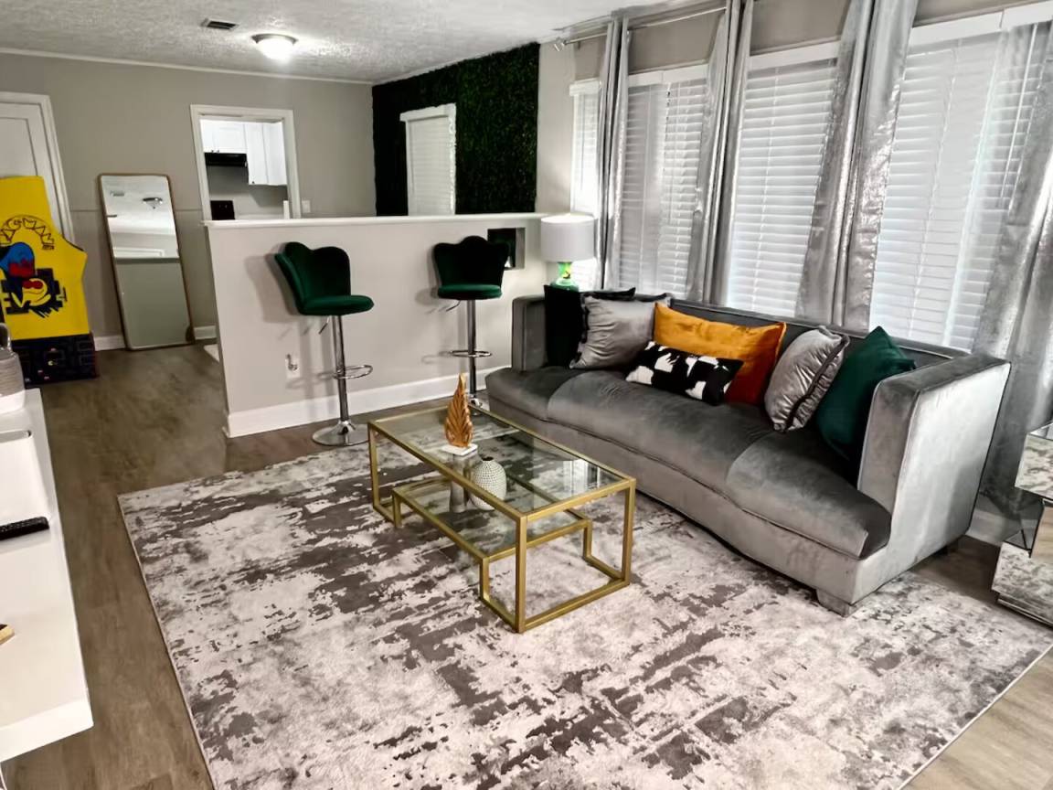 78 M² Ferienhaus ∙ 2 Schlafzimmer ∙ 4 Gäste - Atlanta, GA