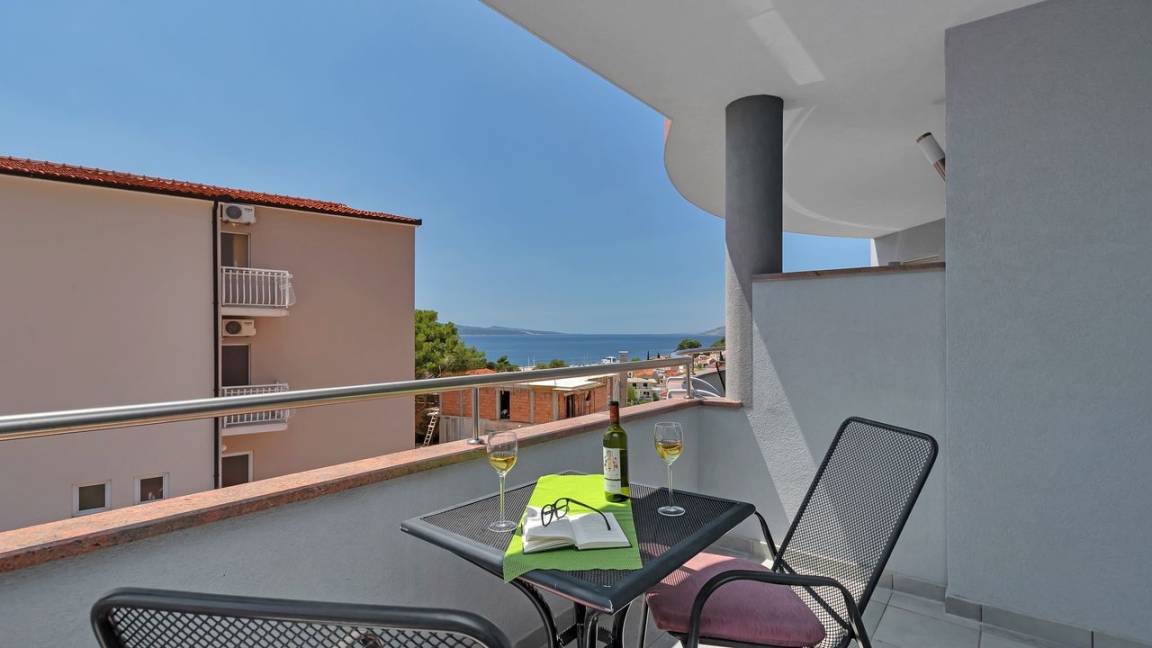 24 M² Hotel ∙ 1 Schlafzimmer ∙ 2 Gäste - Baška Voda