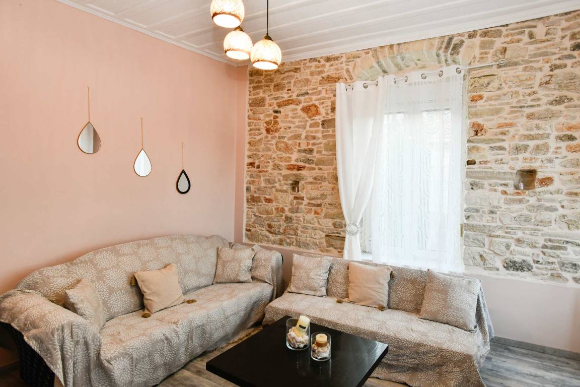 90 M² Apartment ∙ 2 Bedrooms ∙ 6 Guests - Yunanistan