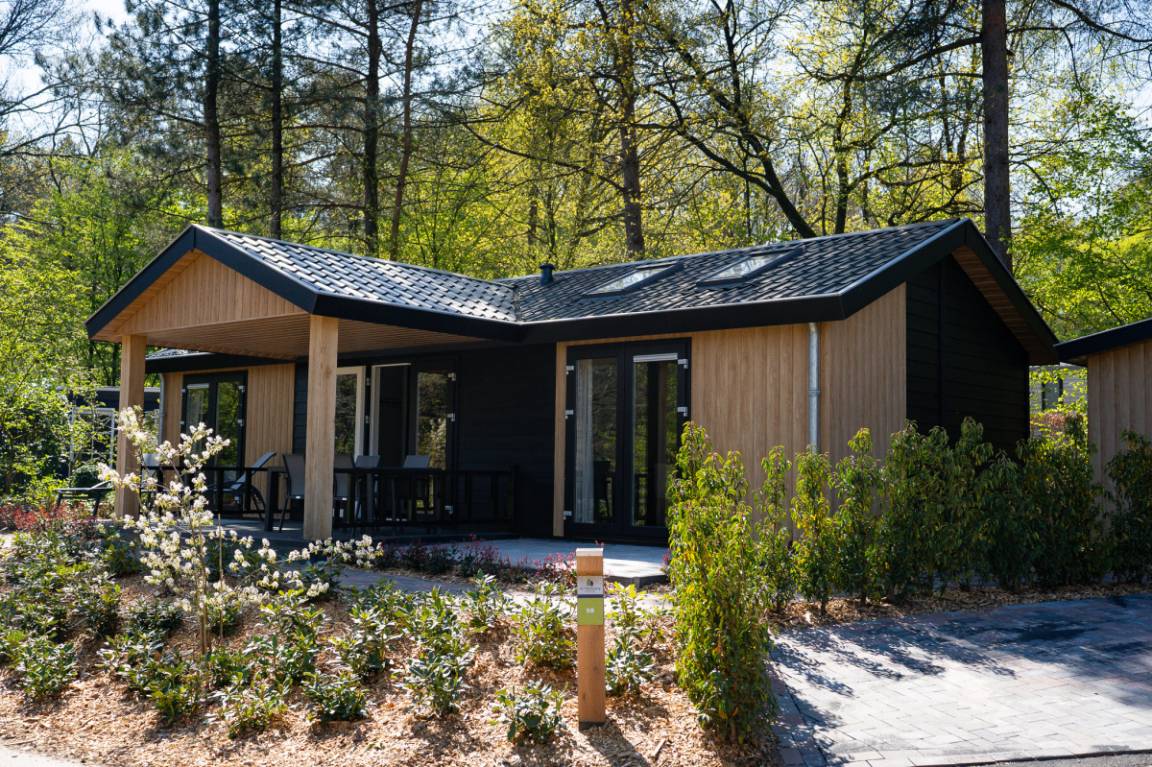 60 M² Ferienhaus ∙ 2 Schlafzimmer ∙ 4 Gäste - Veenendaal