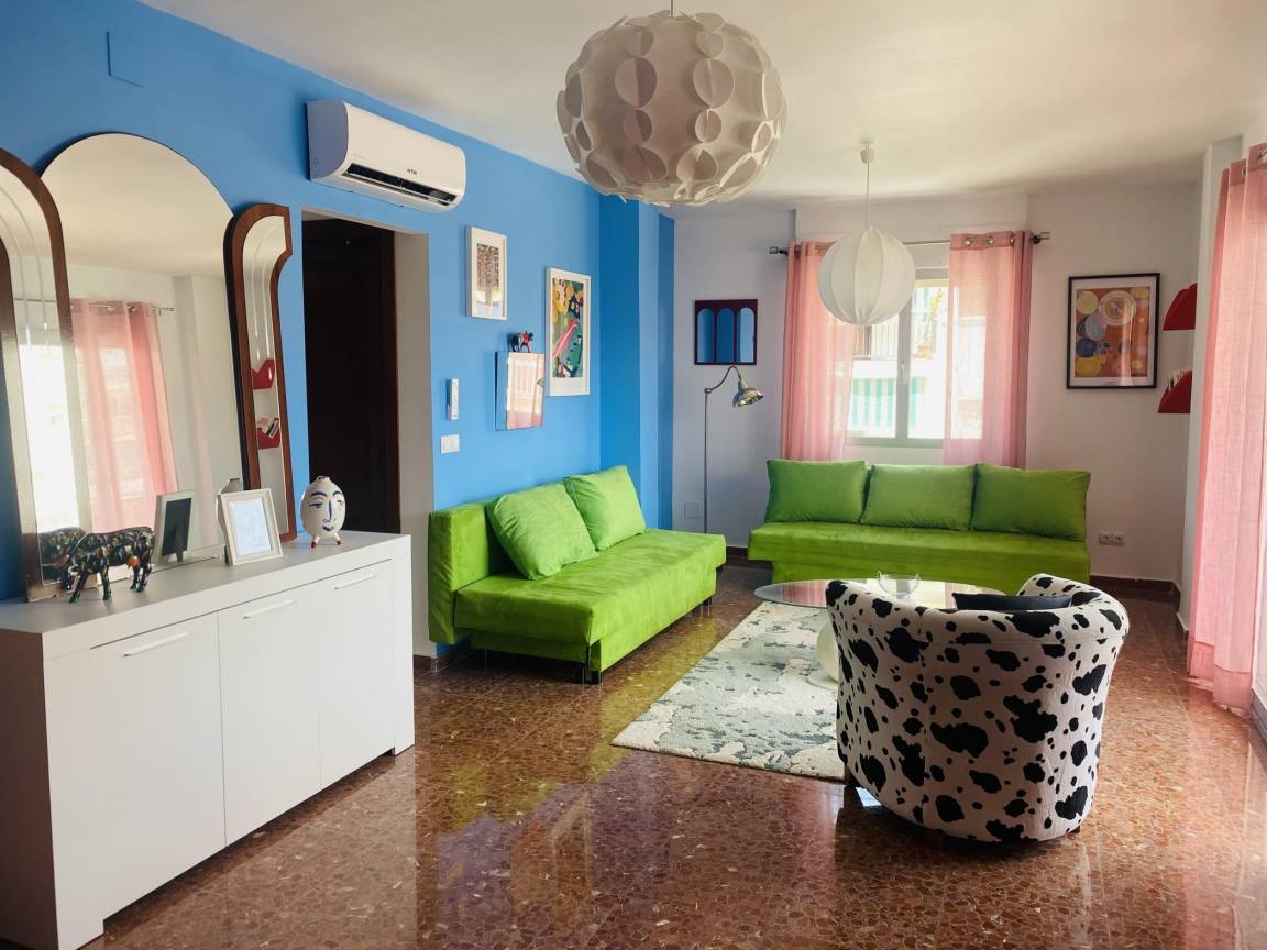 100 M² Apartamento ∙ 3 Habitaciones ∙ 6 Huéspedes - Nerja