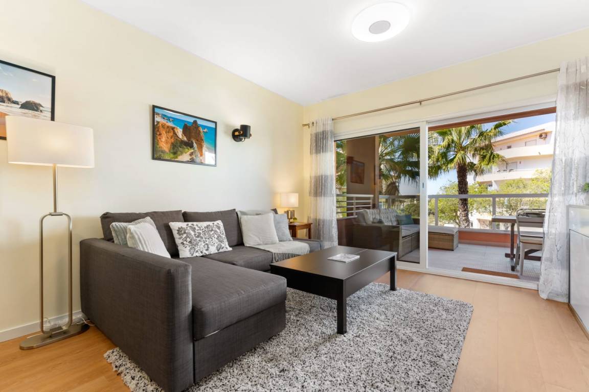 Apartamento ∙ 2 Habitaciones ∙ 6 Huéspedes - Praia da Rocha