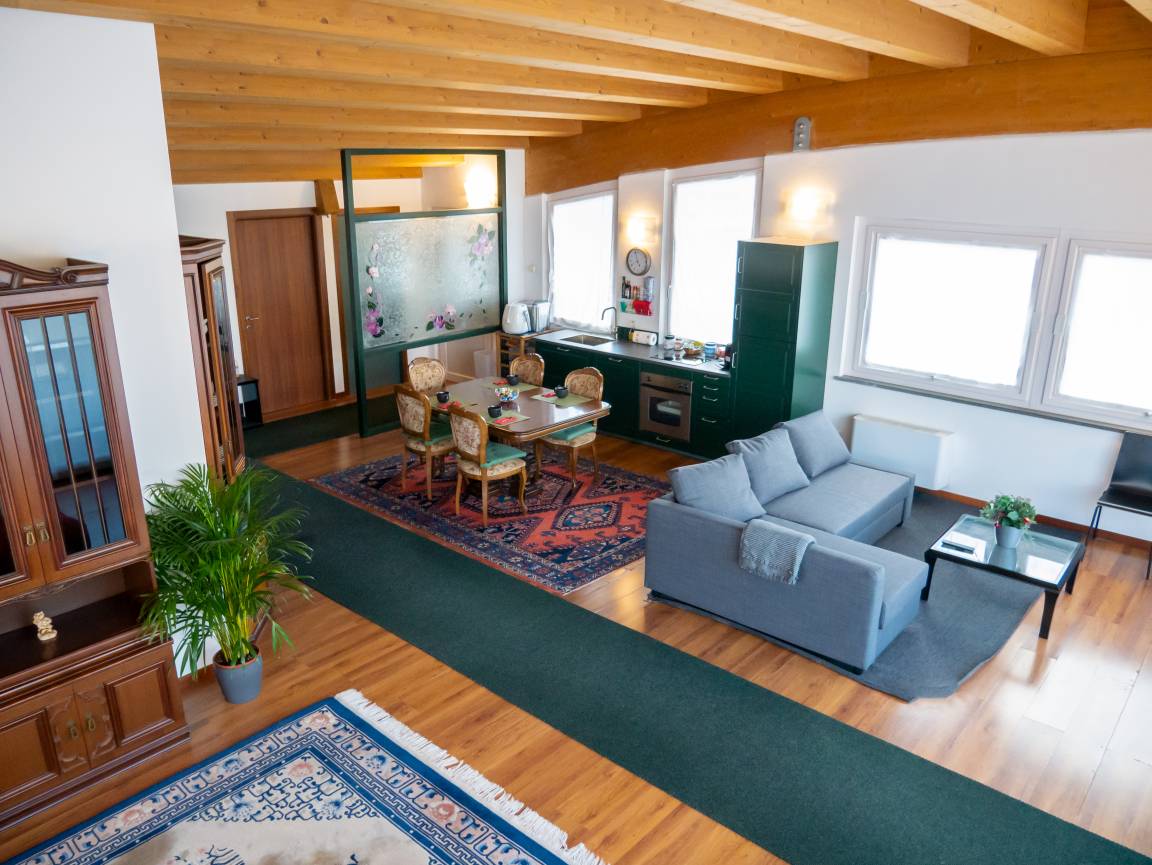 135 M² House ∙ 2 Bedrooms ∙ 8 Guests - Pila