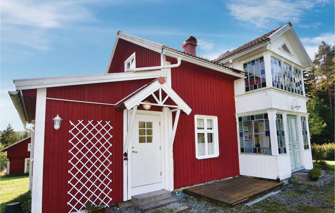 108 M² Hus ∙ 4 Sovrum ∙ 6 Gäster - Årjäng
