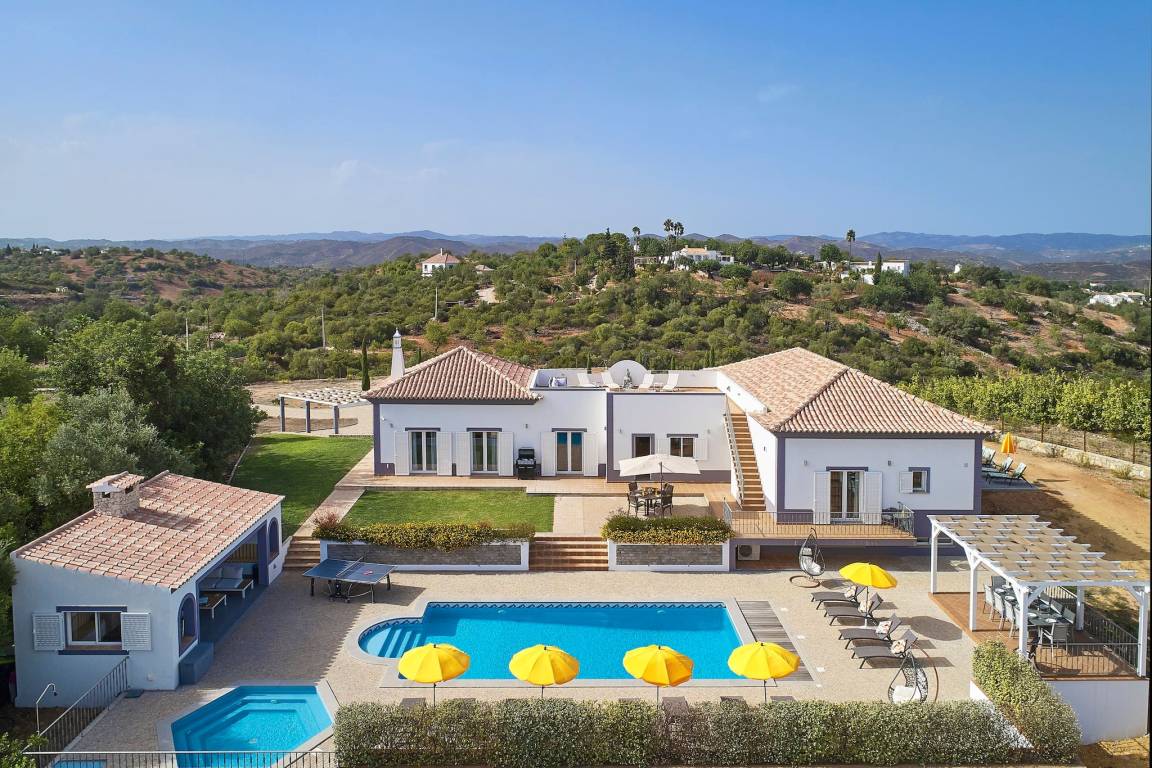 825 M² Vivenda ∙ 6 Quartos ∙ 14 Hóspedes - Tavira