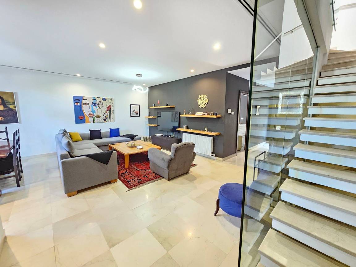 150 M² Villa ∙ 4 Schlafzimmer ∙ 8 Gäste - Tunis