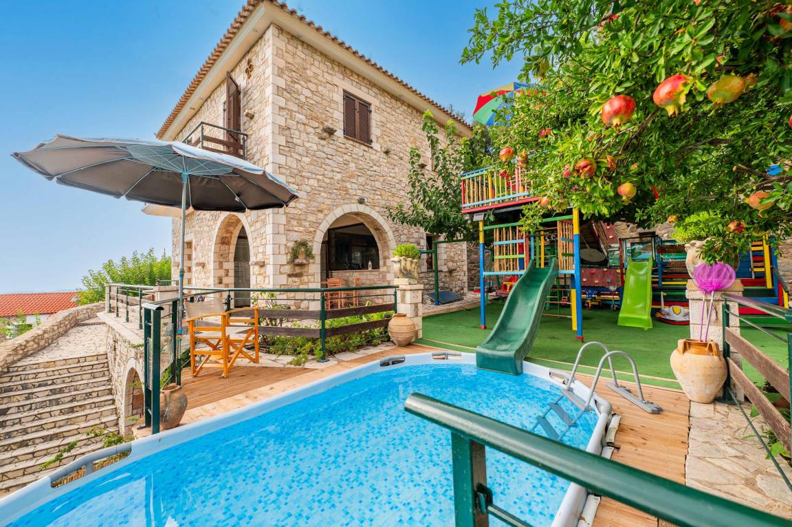 120 M² Huis ∙ 2 Slaapkamers ∙ 6 Gasten - Griekenland