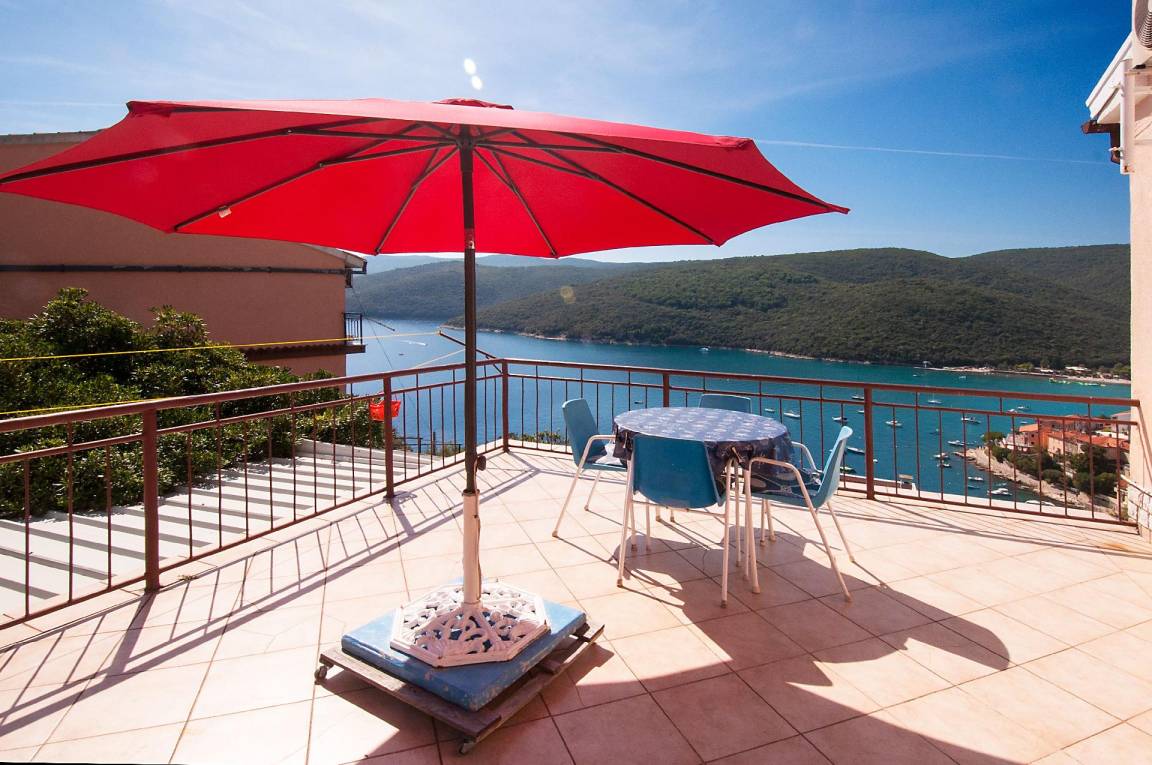 45 M² Apartment ∙ 2 Bedrooms ∙ 5 Guests - Rabac