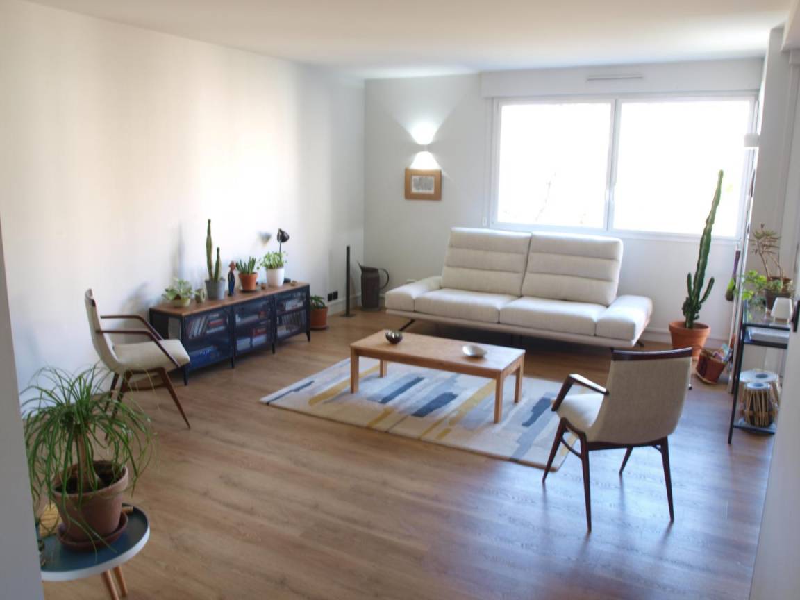 93 M² Gîte ∙ 2 Chambres ∙ 4 Personnes - Lyon