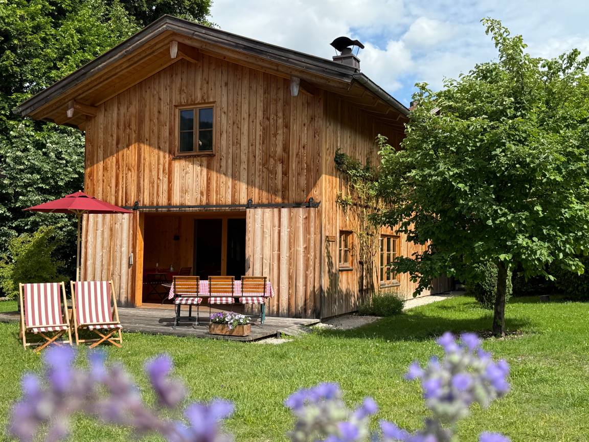 140 M² Ferienhaus ∙ 2 Schlafzimmer ∙ 6 Gäste - Marquartstein
