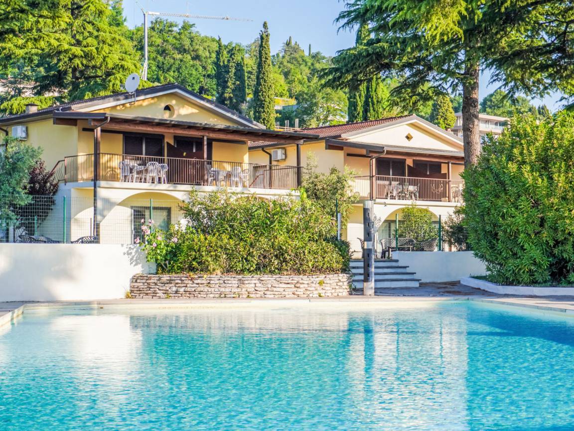 60 M² House ∙ 2 Bedrooms ∙ 6 Guests - Manerba del Garda
